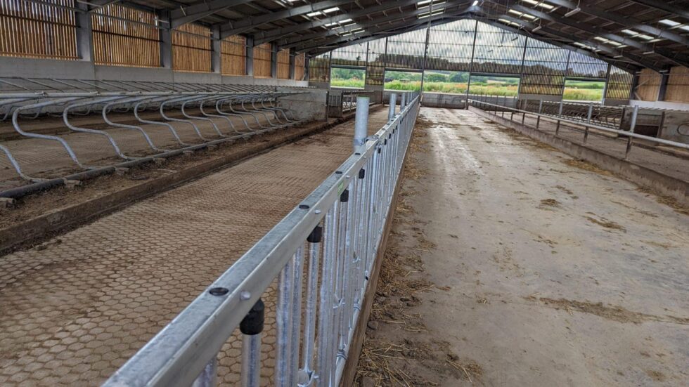 Supplied & Fitted: Self-locking Yokes | David R Beech